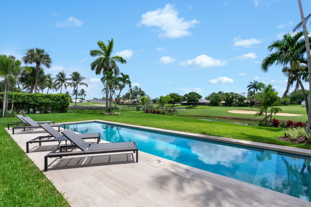 BUILT TO WITHSTAND 200 MPH WINDS: ‘HURRICANE-PROOF’ FLORIDA NEW BUILD ...