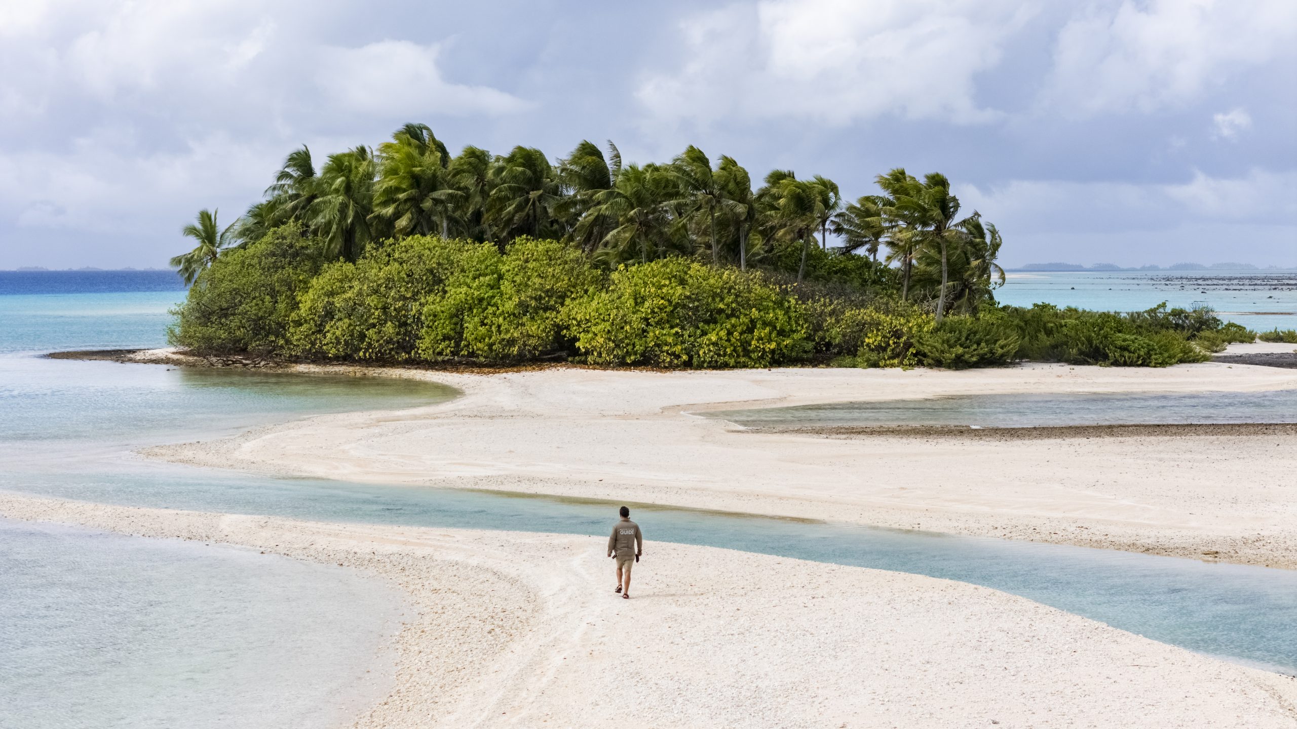 A TALE OF TWO VOYAGES IN FRENCH POLYNESIA